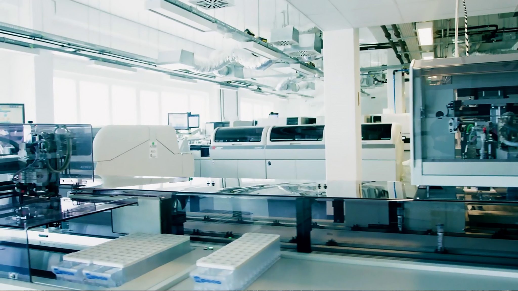 Synlab laboratory - BuildEXT